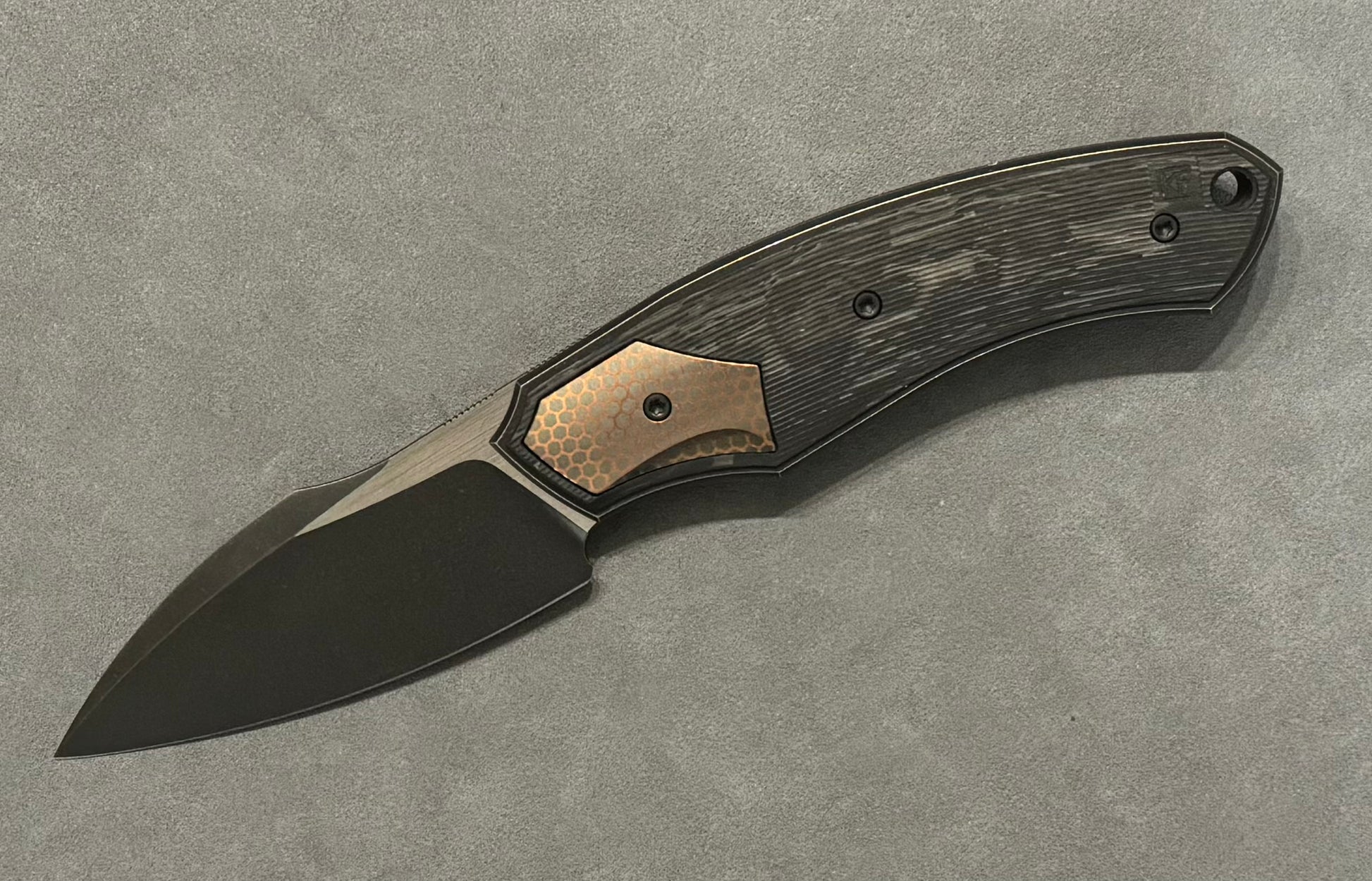 Custom Knife Factory Davless Carbon Fiber & Superconductor w/ Two Tone ...